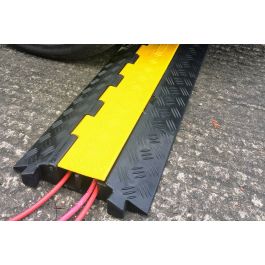 Cable/Hose Protection Ramp, 2 channel. For temporary installation ...
