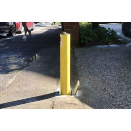 Rhino Telescopic Posts for Car Safety | Barriers Direct